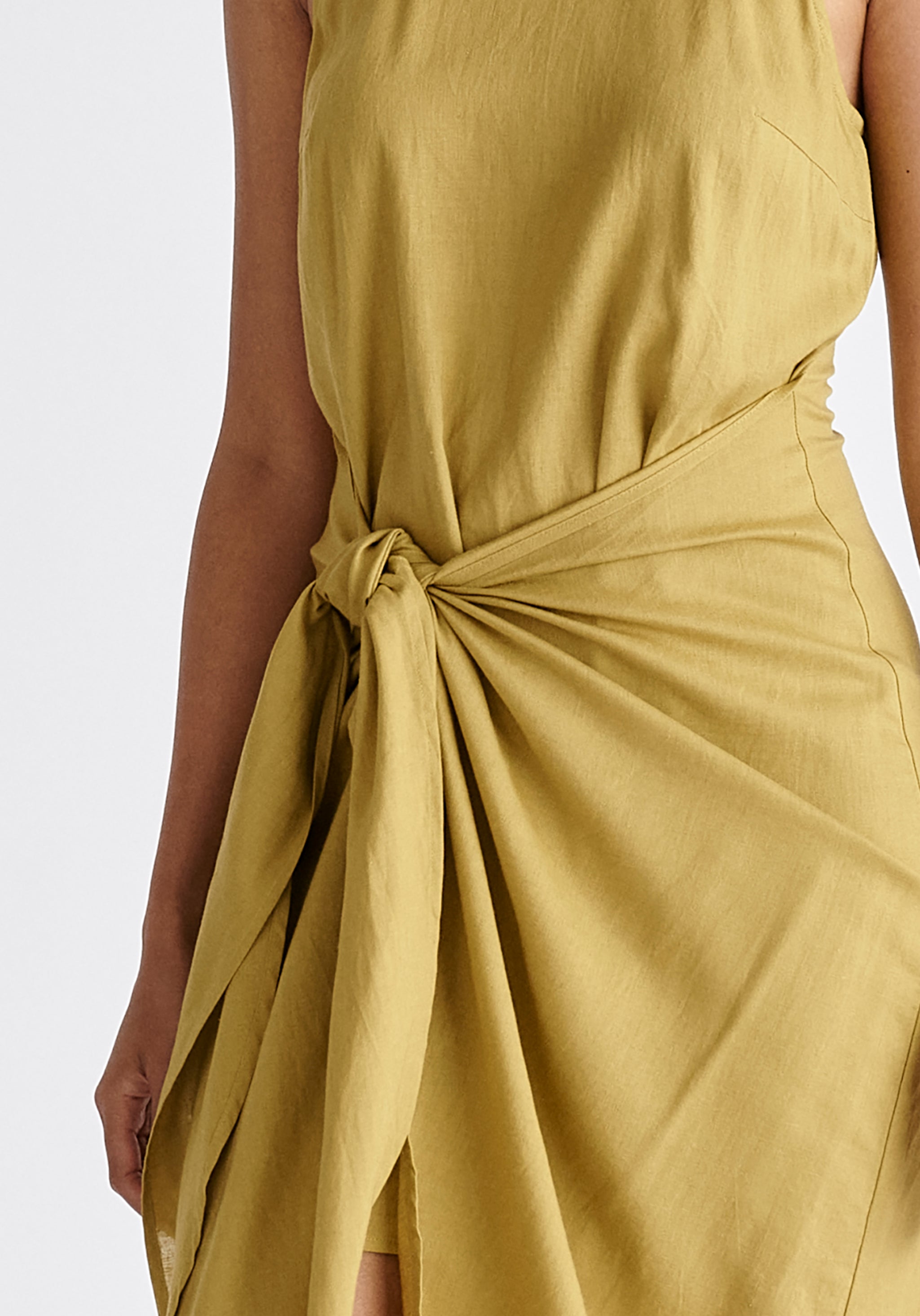 Linen Blend Waist Tie Dress in Olive | Dresses – Paisie